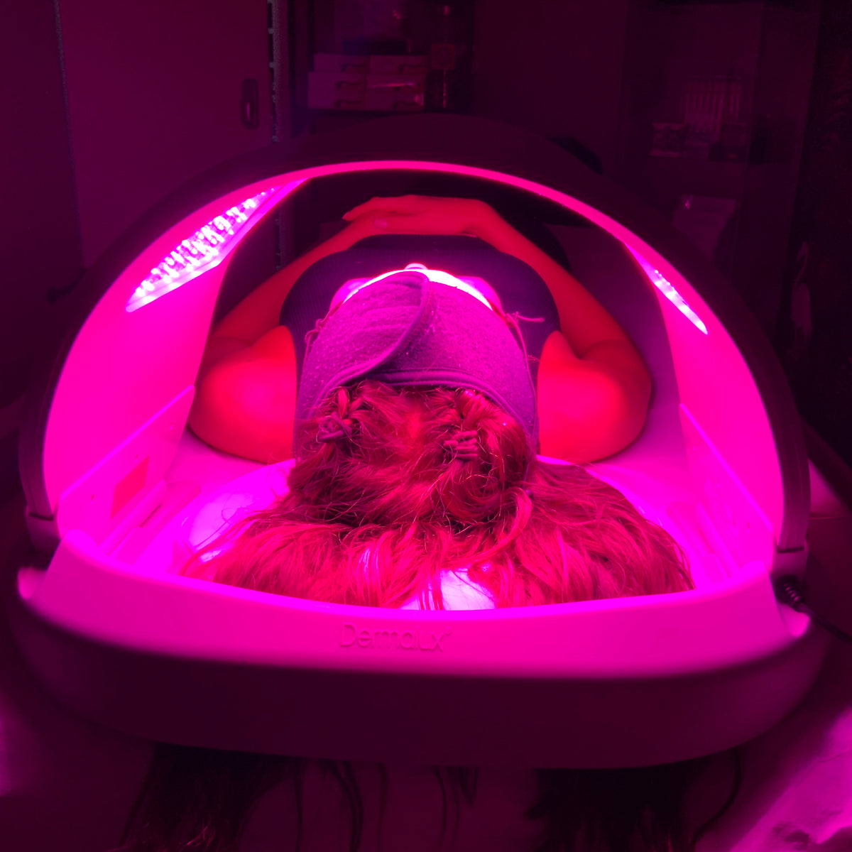 LED Light Therapy – OH SO GLOW